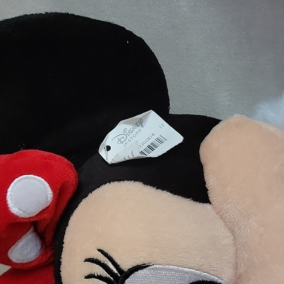 Disney | Toys | Minnie Mouse Disney Store 20 Plush Toy 18 Tall | Poshmark